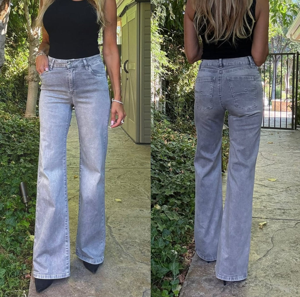 Bevy Flog Orel Gray Sky Classic Denim – Taryn x Philip Boutique