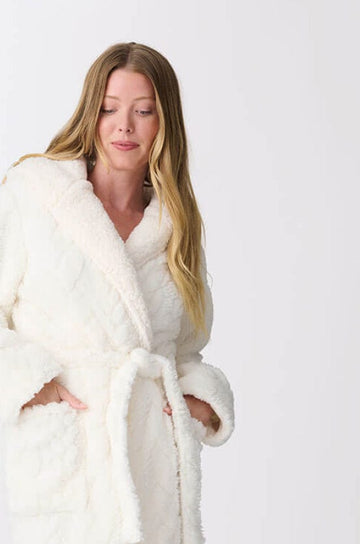 Taryn x Philip Boutique